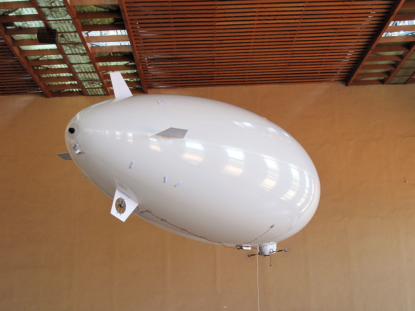 4.5 m indoor RC Blimp