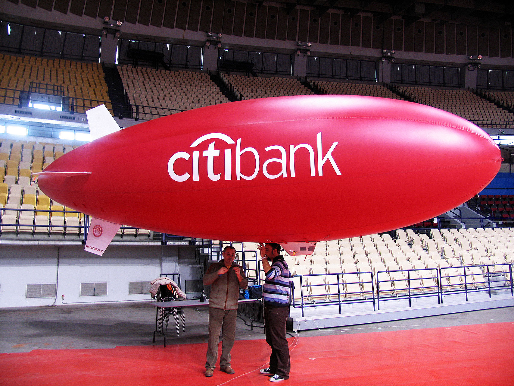 Dirigible RC de 7 m para exteriores